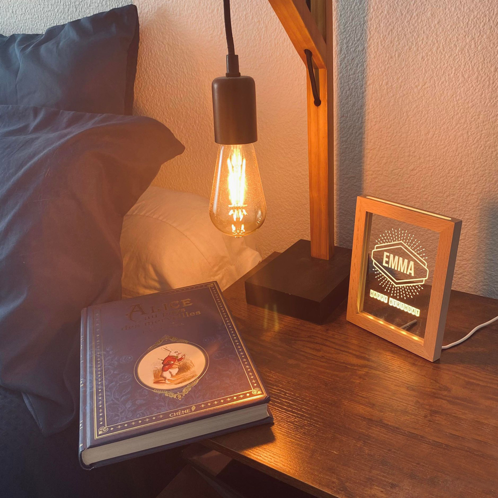 Beleuchteter LED-Rahmen mit Gravur Vorname | Personalisierte Lampen